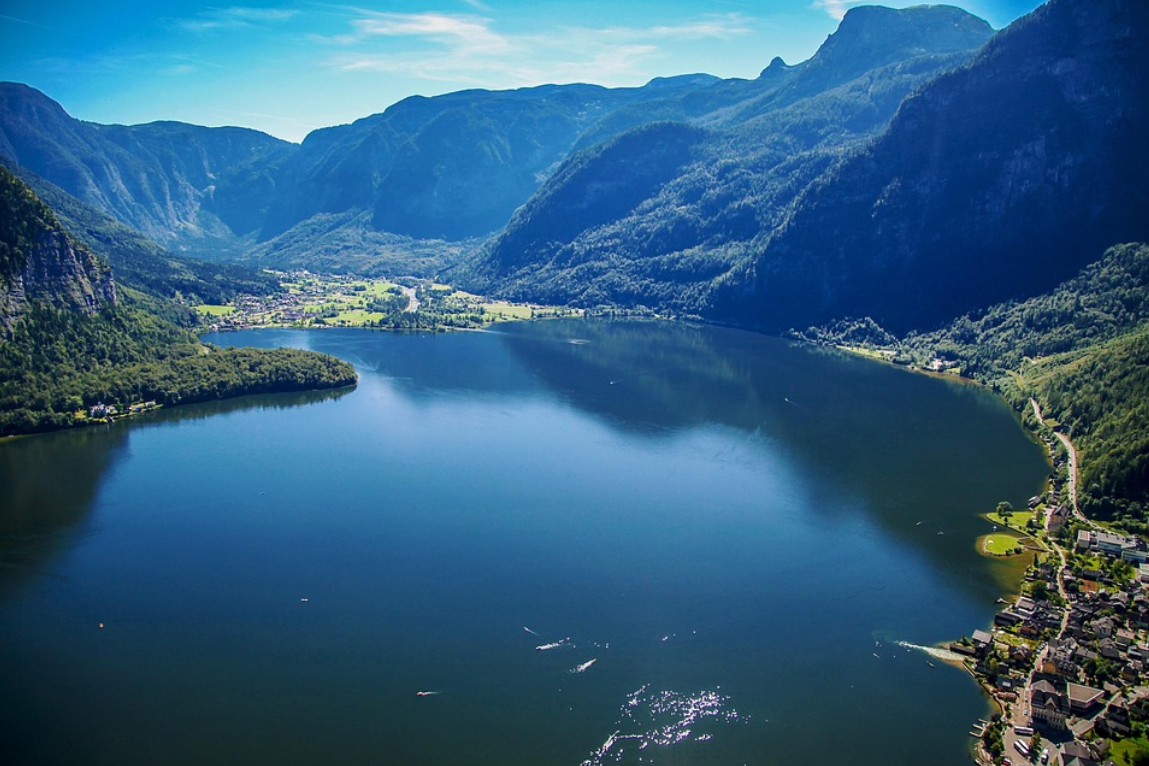 Danau Hallstatt : Desa Idaman yang Terletak di Negara Austria